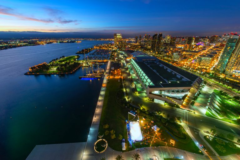 Where to Go Ice Skating in San Diego & La Jolla in 2025