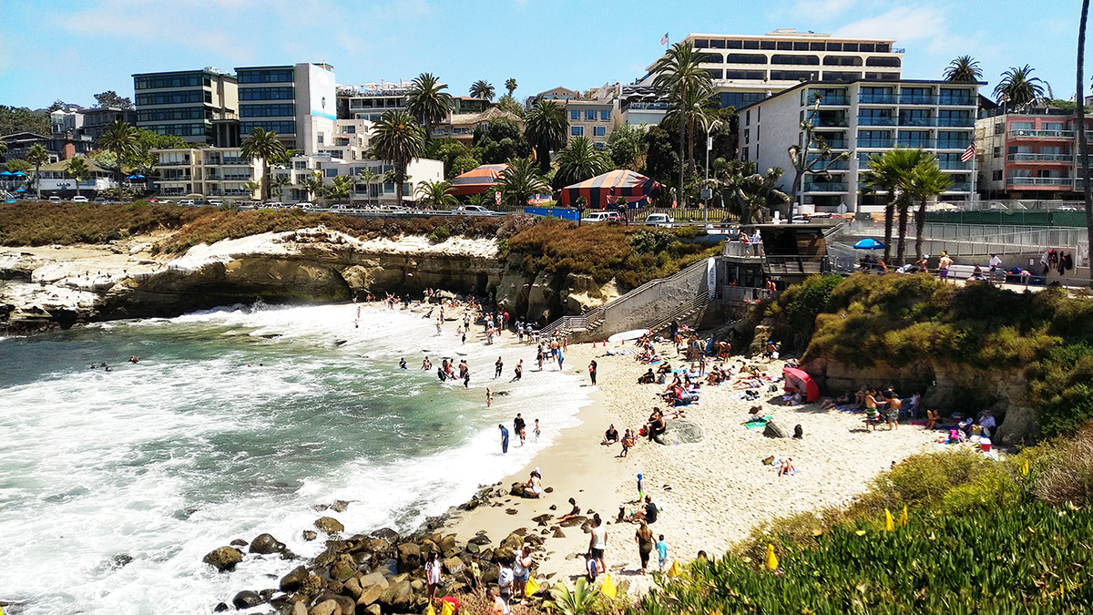 La Jolla's #1 Guide to Beaches, Restaurants, & More | LaJolla.com