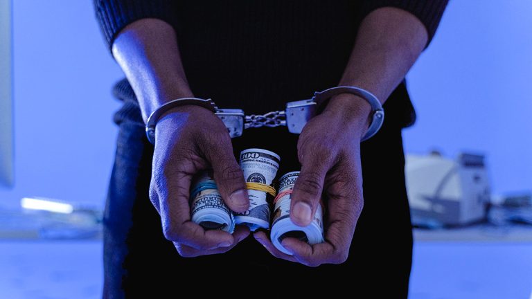 Who is San Diego Fugitive ‘Fat Leonard’ and How Did He Escape ...