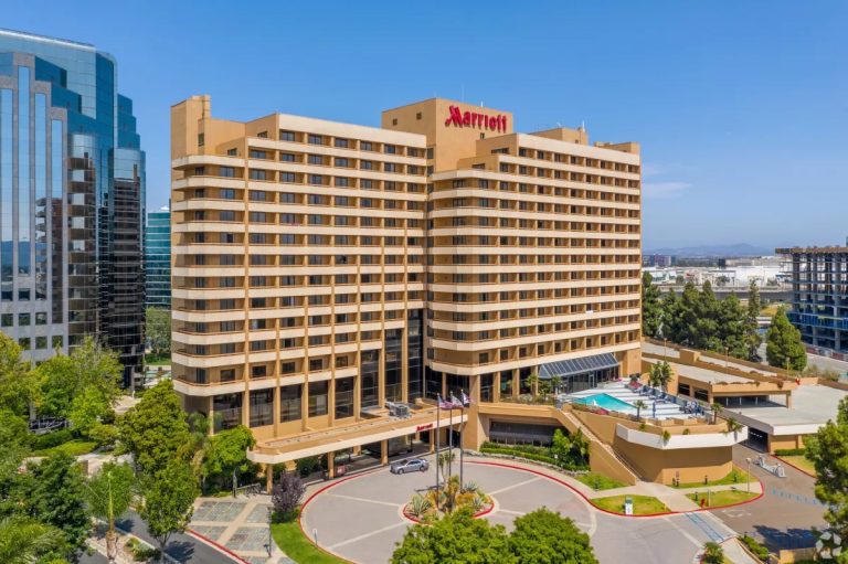 Prized Marriott La Jolla Hotel Sold to New Owners in $187.6 Million ...