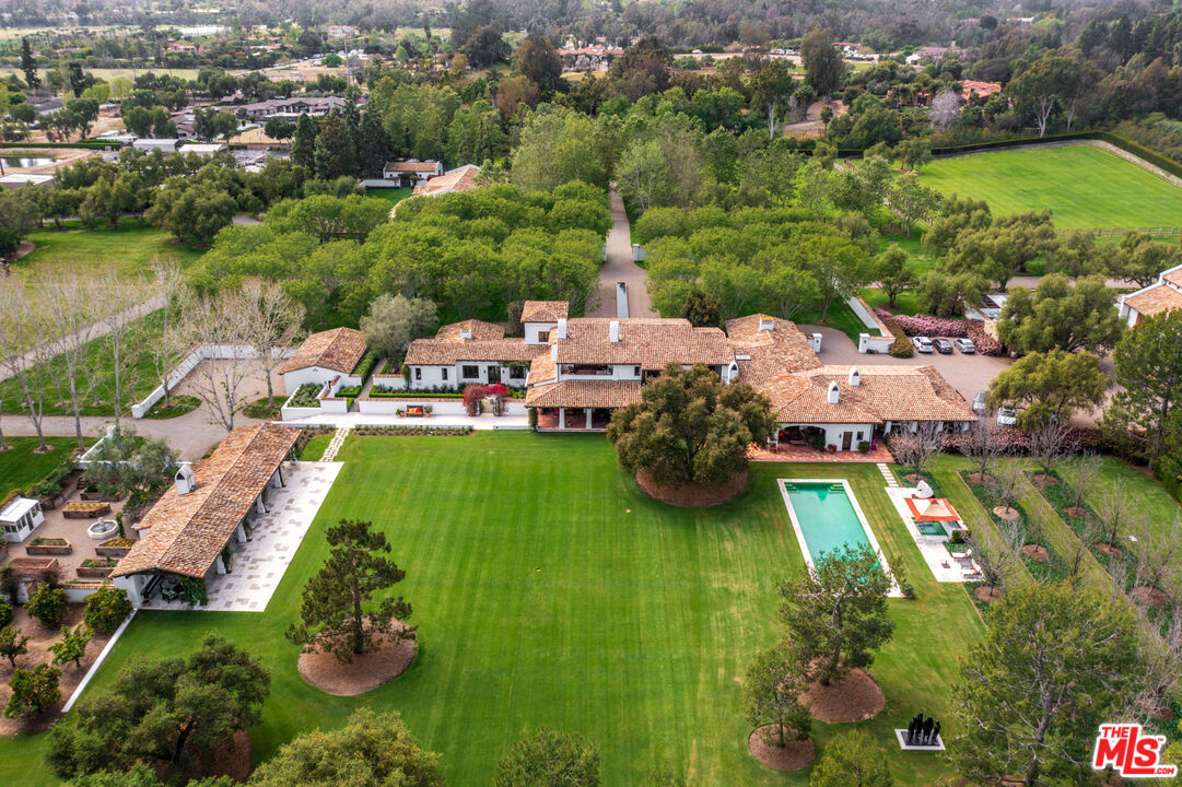 Home Tour: Inside the $100 Million Ranch for Sale in San Diego (NO ...